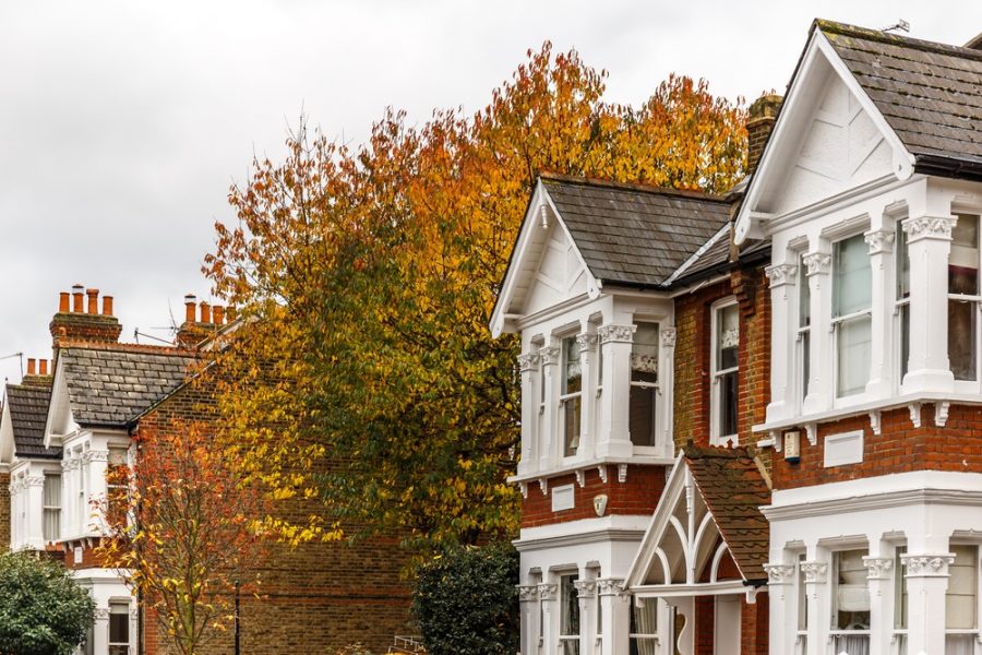 House prices: Average UK home tops £250k - what MORTGAGE