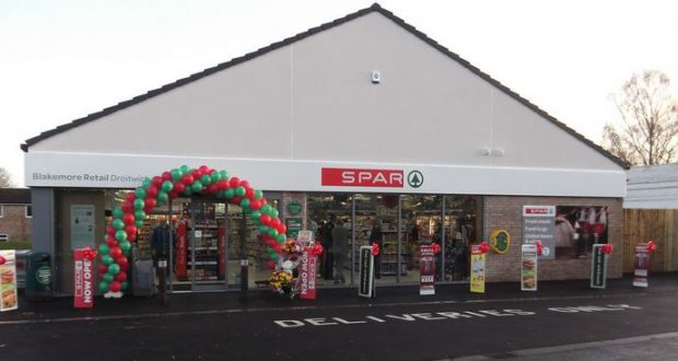 Revamped Droitwich Spar store opens | Talking Retail