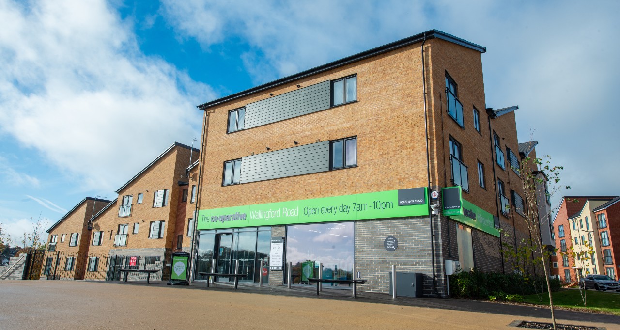 Co-op opens an ultra-green store on Basingstoke housing estate ...