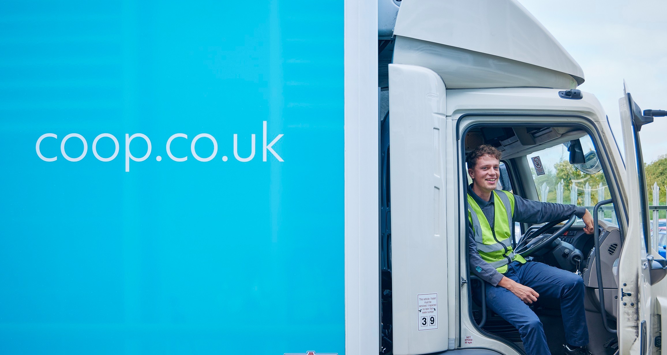 Co-op to recruit 300 apprentice delivery drivers | Talking Retail
