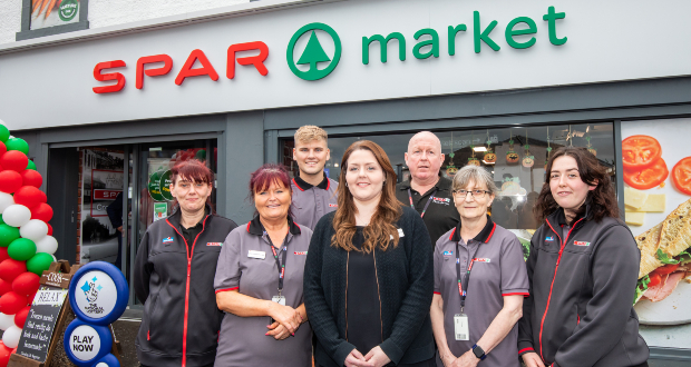 Spar Crosshouse hosts party for local customers | Talking Retail