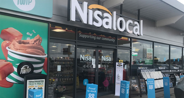 Shell-Nisa Local Pocklington donates £1,000 to the Infants Welfare Fund ...