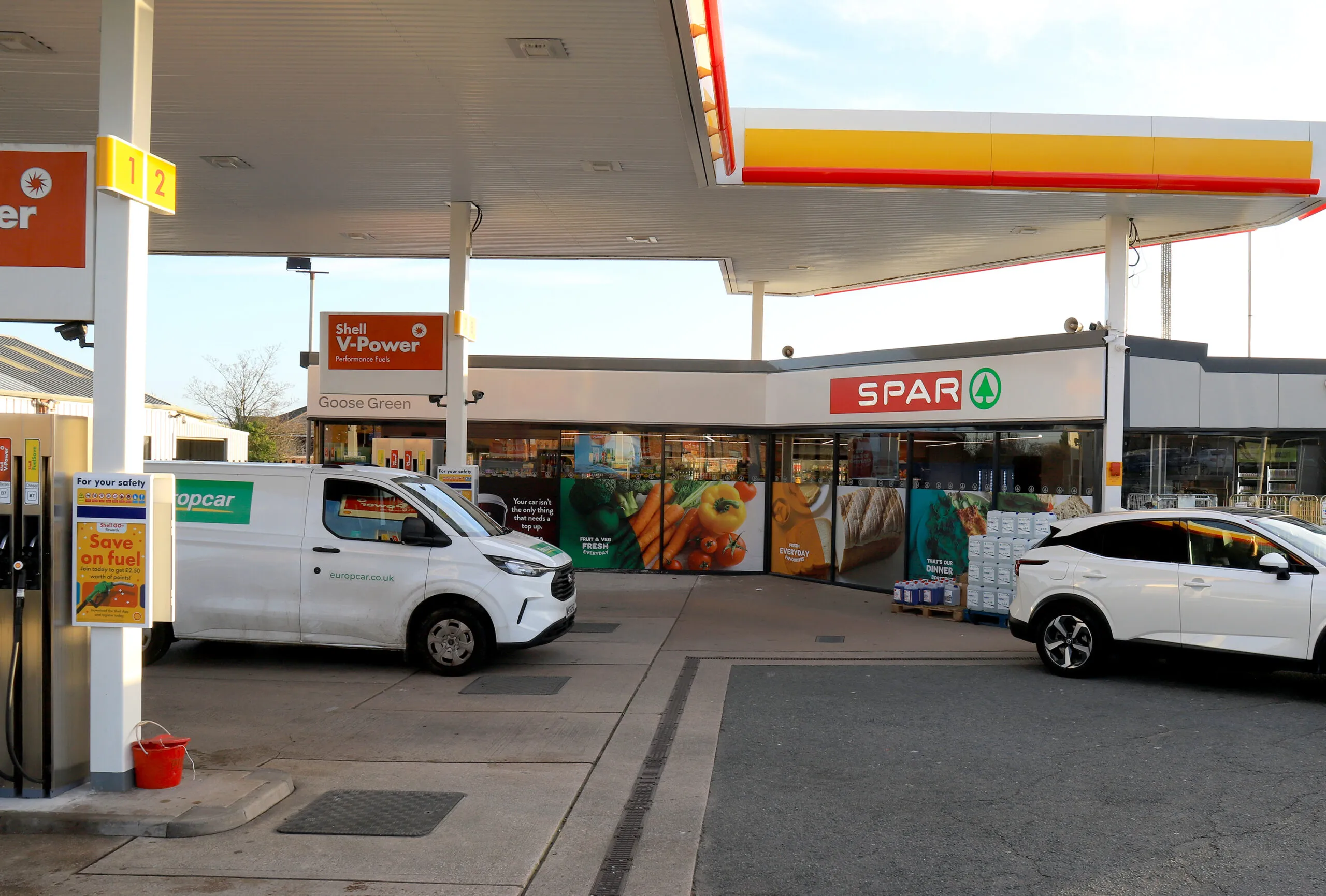 Mini-profile: ARMS Group open new Spar store with refurbished forecourt ...