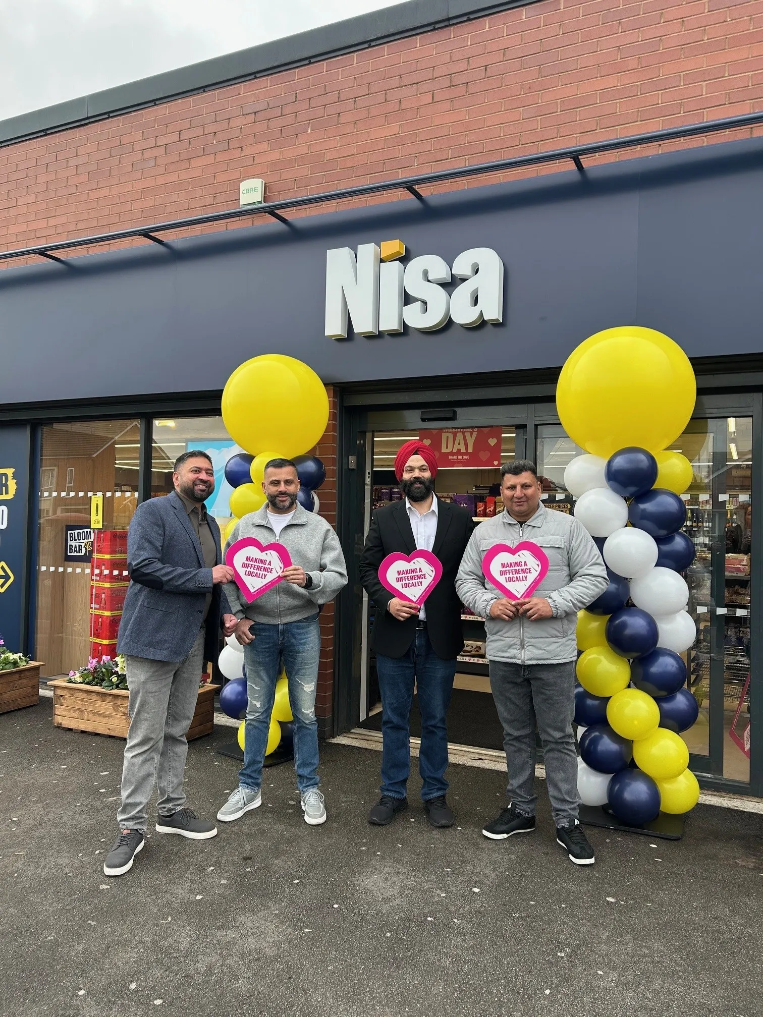 Independent retailer donates £1,500 to community groups through MADL ...